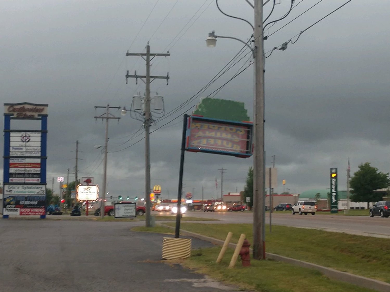 Sign ordinance aims to improve city's face | Marshfield Mail