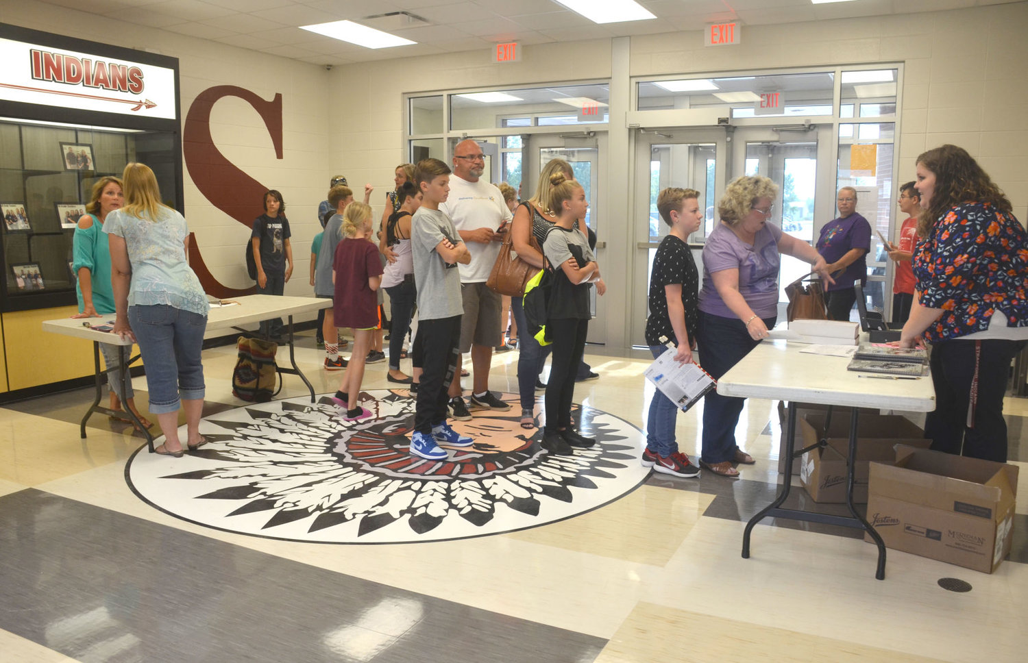 Strafford Middle School hosts open house | Marshfield Mail