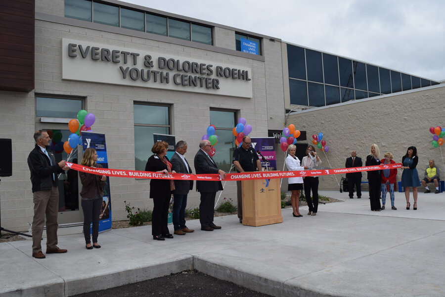 MCHS YMCA celebrates opening of Youth Center - Hub City Times