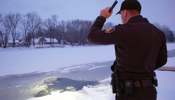 Snowmobile falls through ice - Waupaca County Post