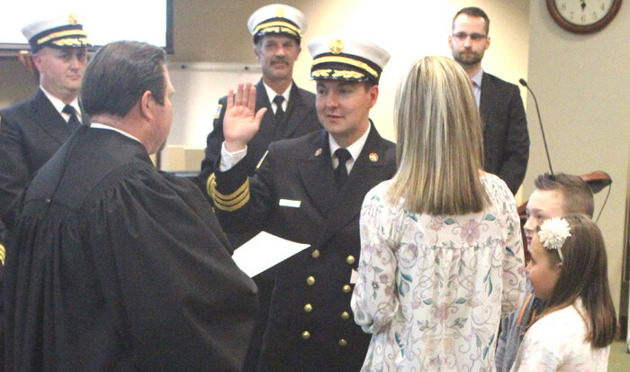 Bertler sworn in as Suamico fire chief - Press Times