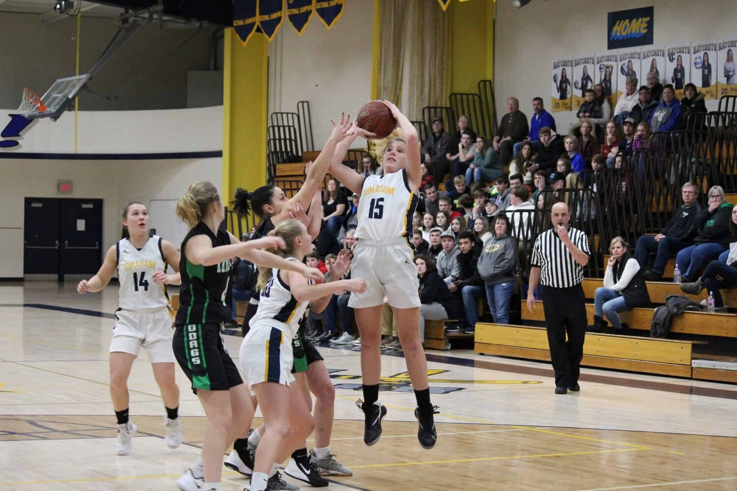 Lady Hatchet Hoops - Tomahawk Leader