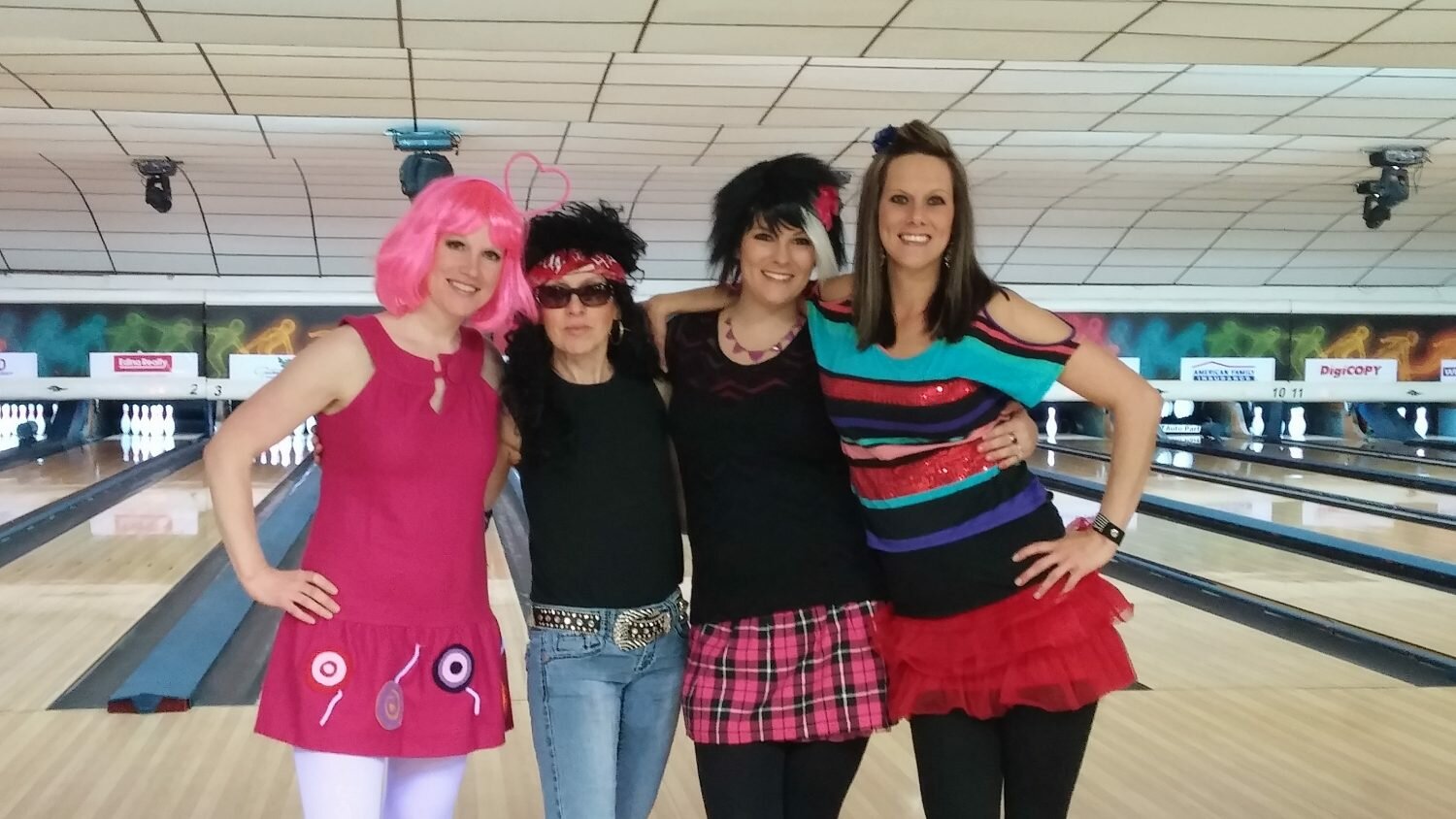 Bowling, Hollywood style; big night for Big Brothers Big Sisters ...