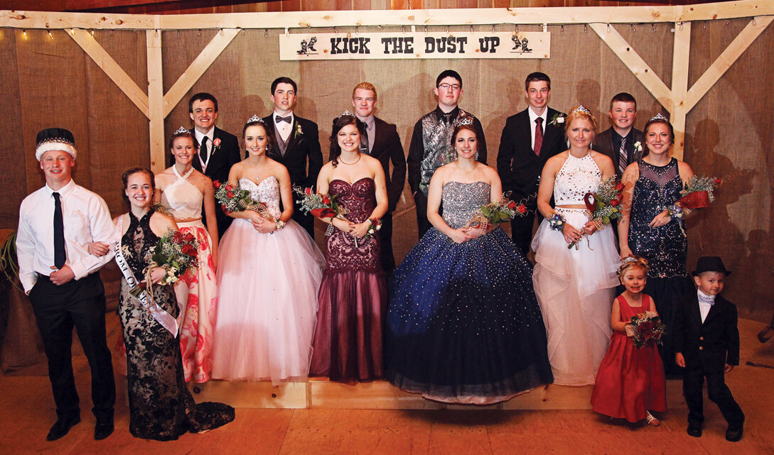 It's prom season! - Northwoods Star Journal
