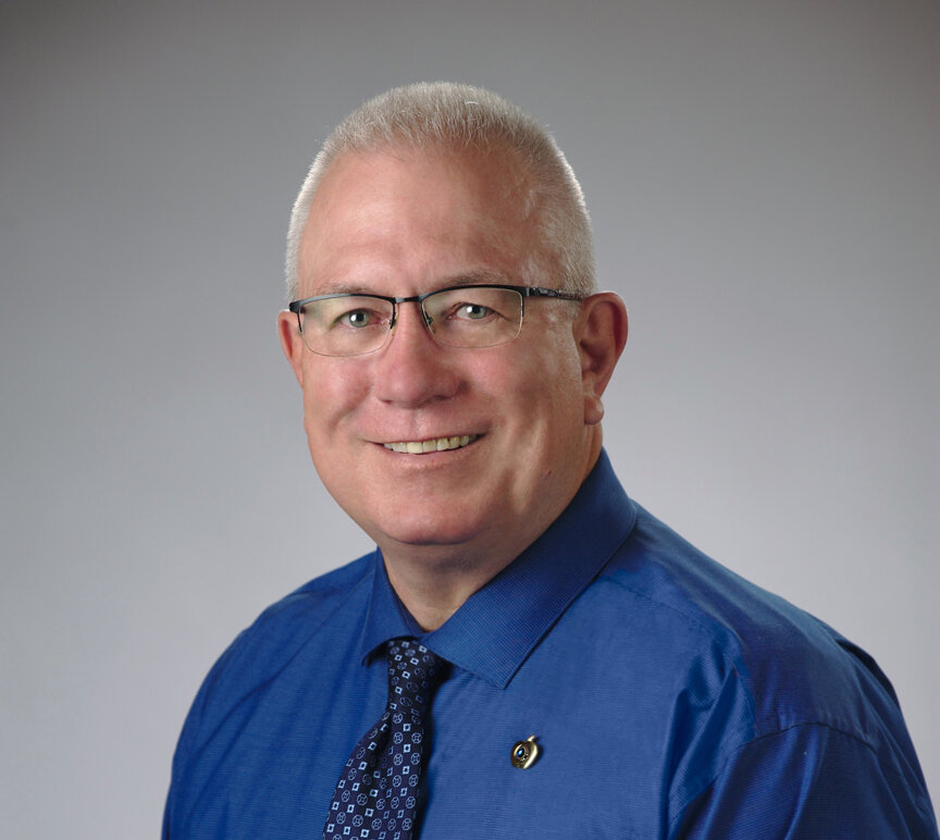 Dr. Sample to retire from Merrill Schools - Merrill Foto News