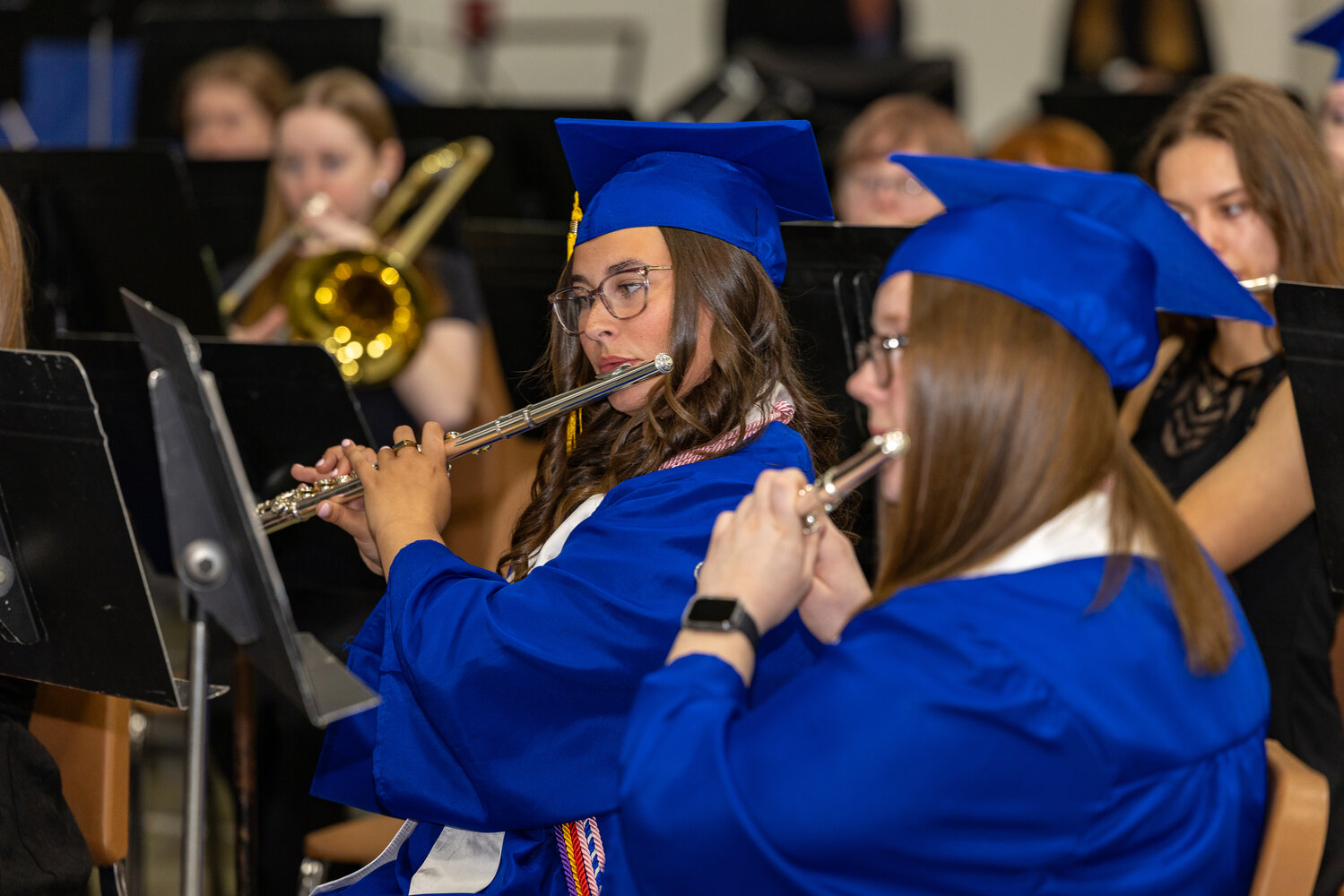 Merrill High School Class of 2025 graduation ceremony - Merrill Foto News