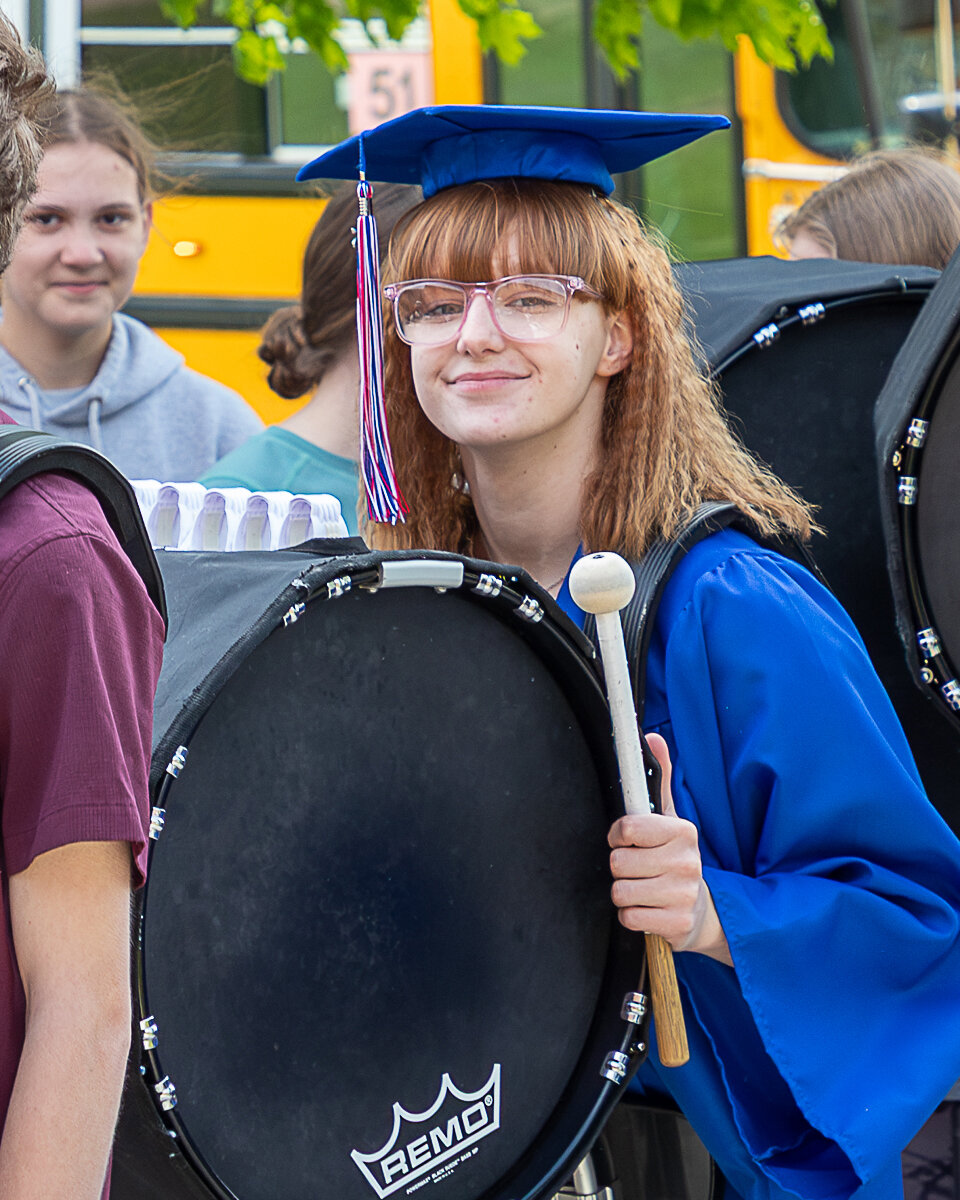 MHS Senior Parade - Merrill Foto News