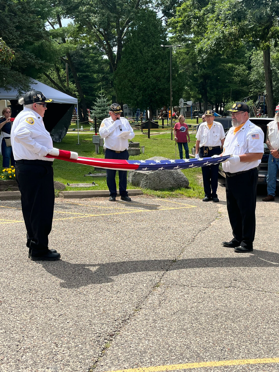 Lake of the Woods honors our flag with Post 343 - Waushara Argus