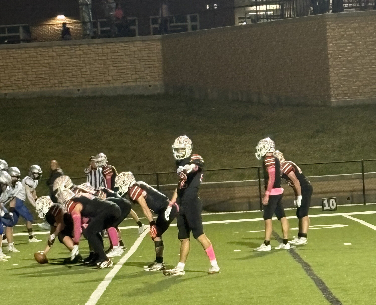 Lomira Football Falls to Vikings on Senior Night - Dodge County Pionier