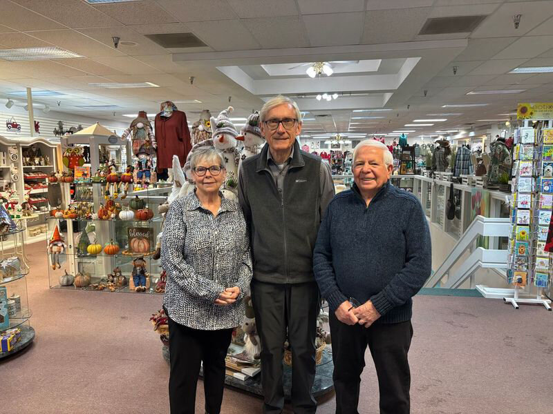 Gov. Evers visits Merrill small businesses to kick off “Shop Small ...