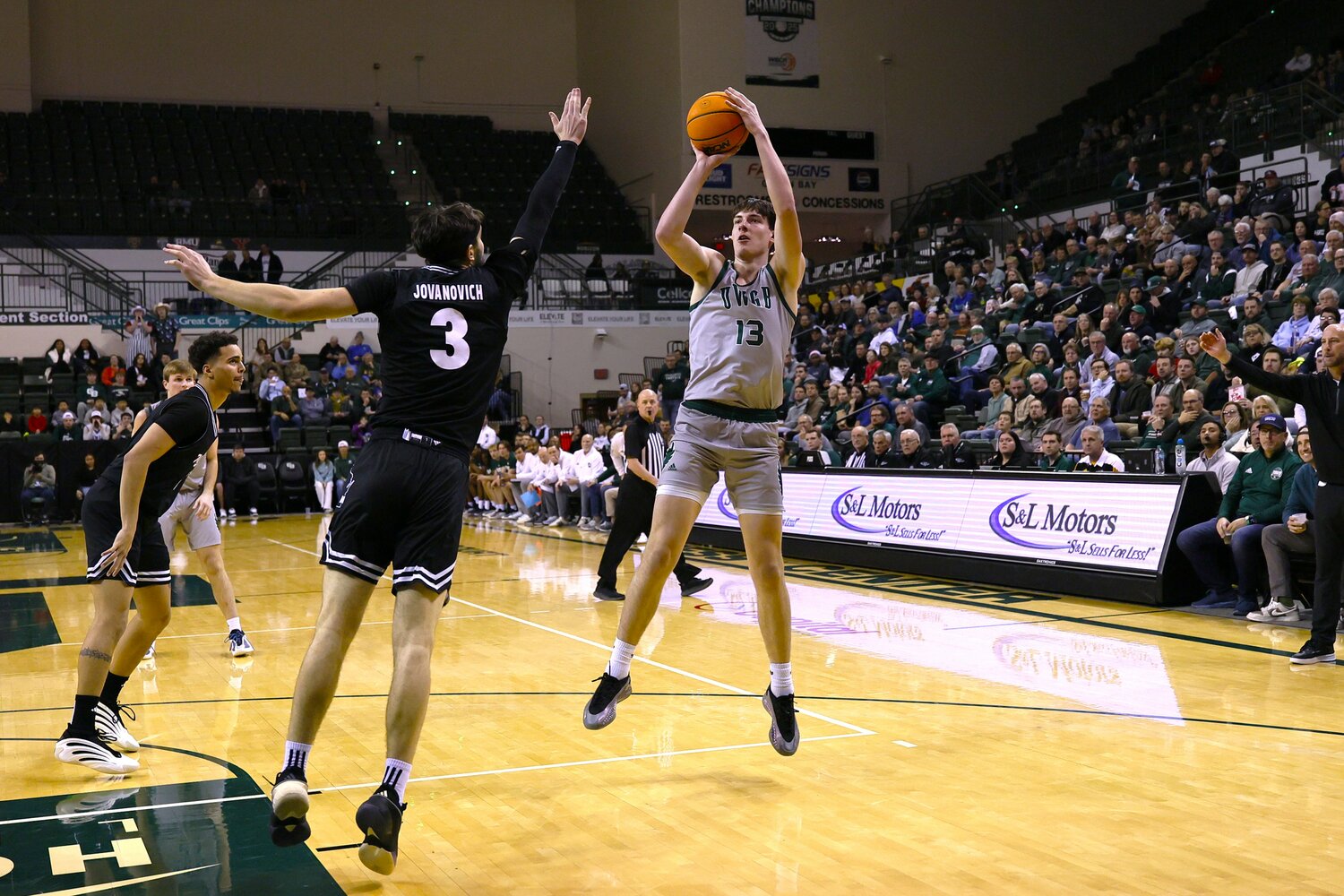 Allen and O'Hara lead the way as Green Bay staves off Milwaukee second ...