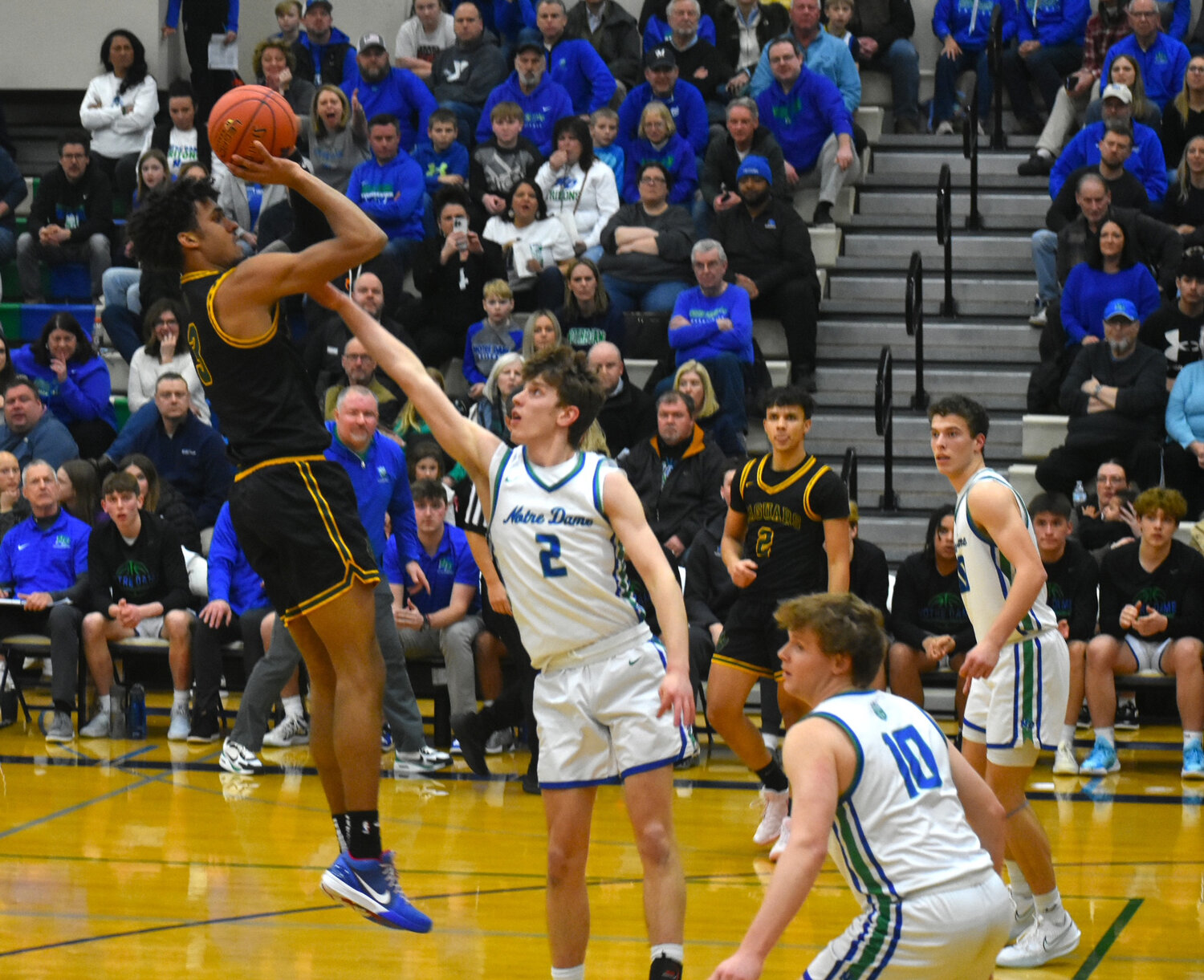 Ashwaubeneon grad Amari Allen declares for NBA Draft - Press Times