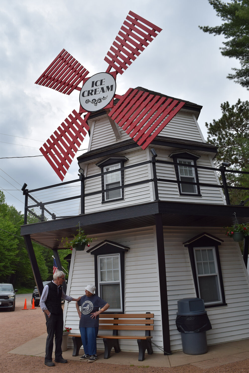 Evers visits The Windmill Ice Cream Shoppe as part of June Dairy Month ...