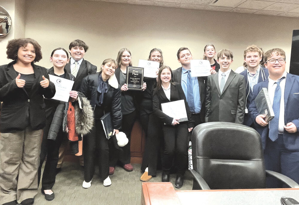 Mock Trial teams move on to state tourney - The Mt. Sterling Advocate