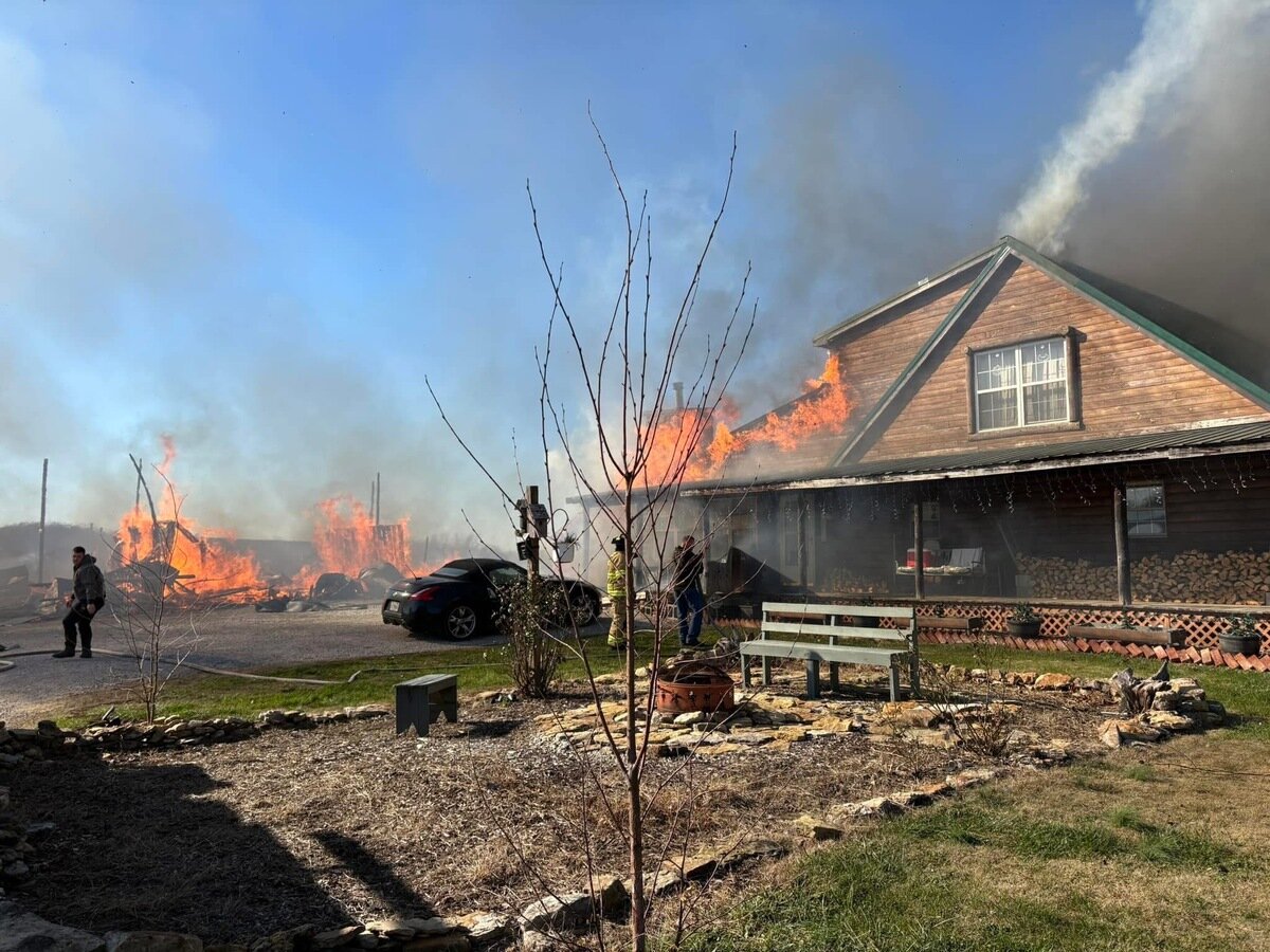 Massive Fire Destroys Home on New Zion Ridge - Jackson County Sun