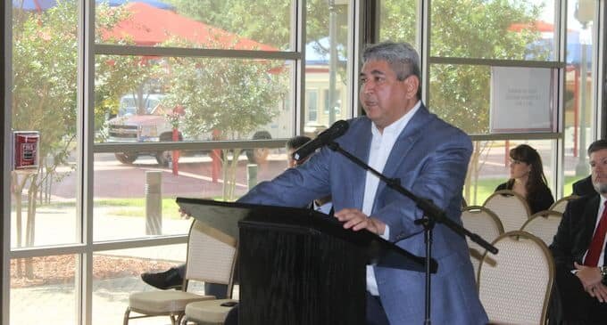 Sepulveda putting finishing touches to his fourth new U.S.-Mexico trade ...
