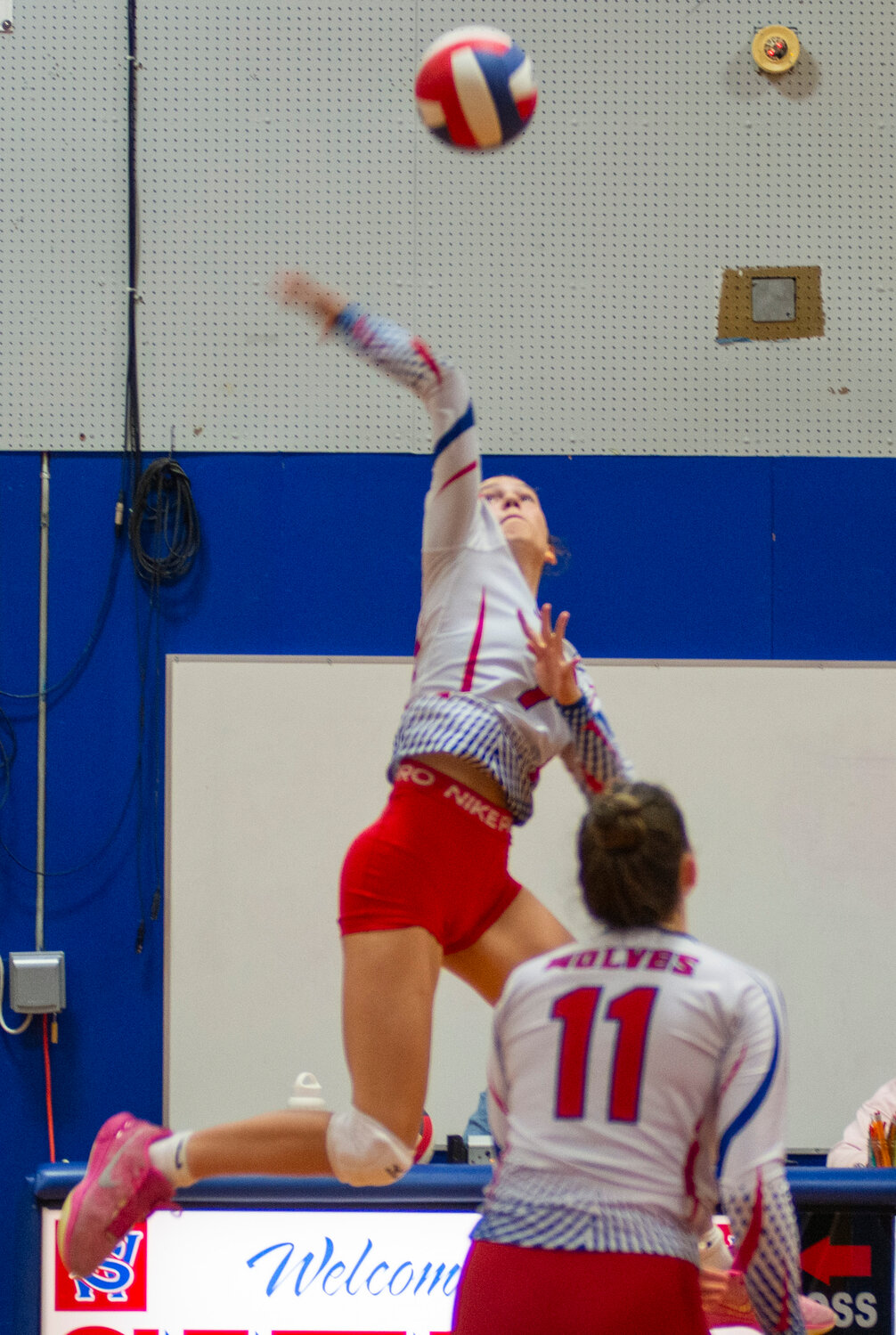 Sitka Beats Mt. Edgecumbe in Rivalry Match - Daily Sitka Sentinel