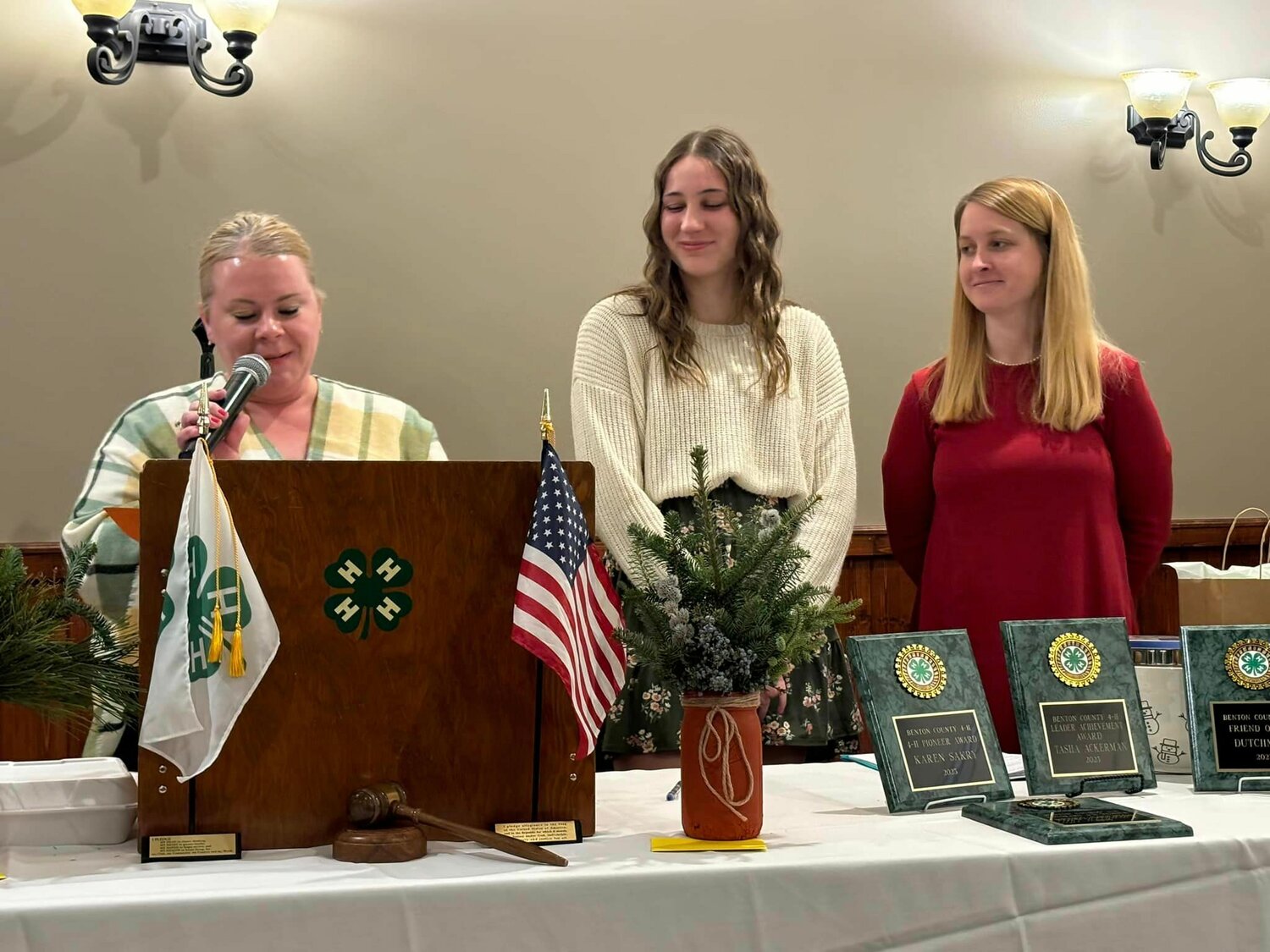 Benton County 4-H hosts 64th annual banquet - Benton County Herald