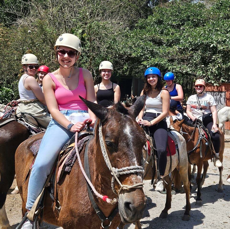 A journey to the rainforest - Benton County News