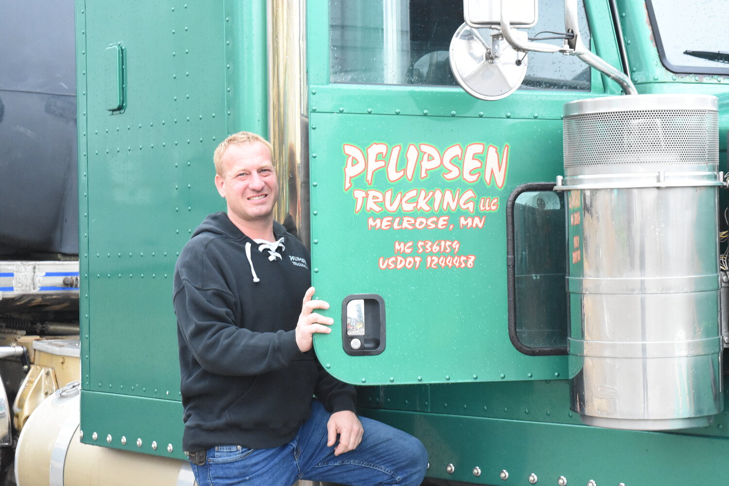 Salute to Area Businesses: Pflipsen Trucking turns 20 - The Star Post
