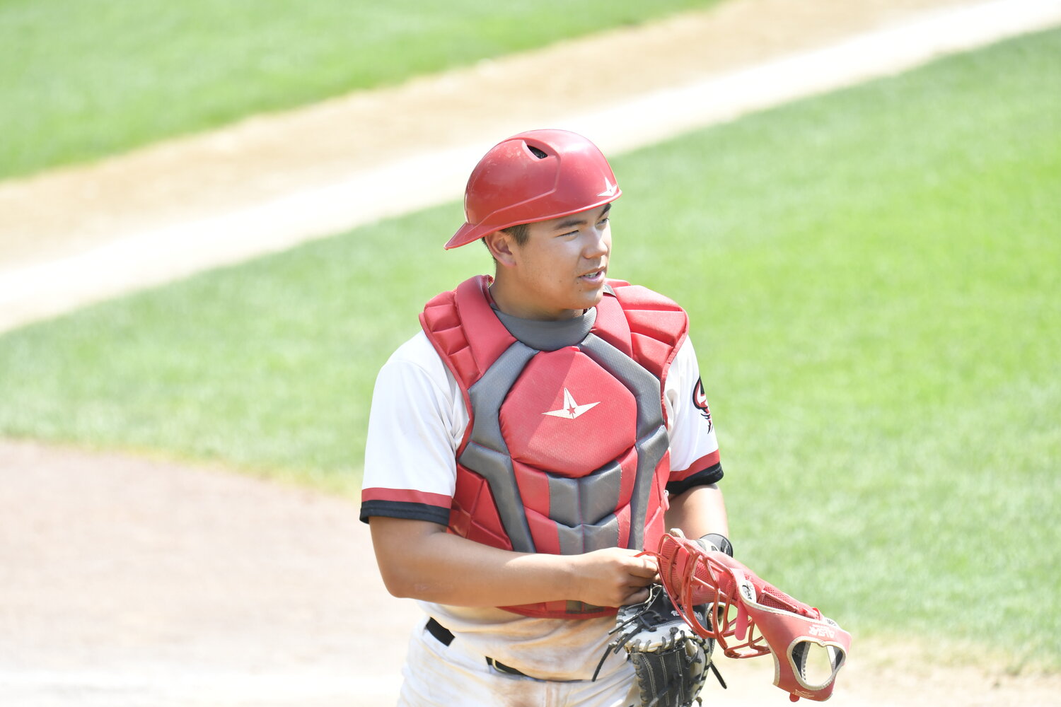 Combined 1-hitter keeps season alive - Benton County Herald