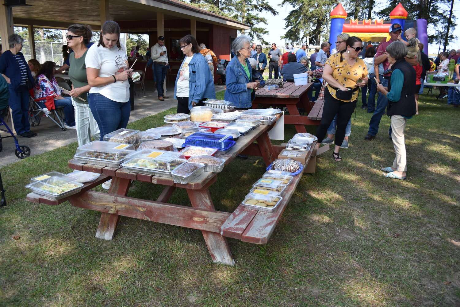 Annunciation Catholic Church loves its parade - Sauk Rapids Herald