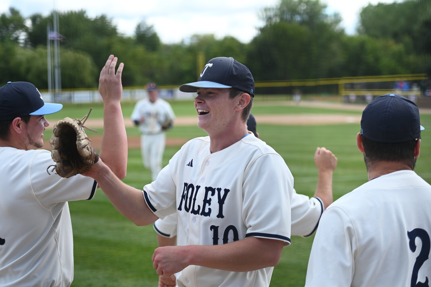 Lumberjacks continue stretch of greatness, slay giants - Benton County News