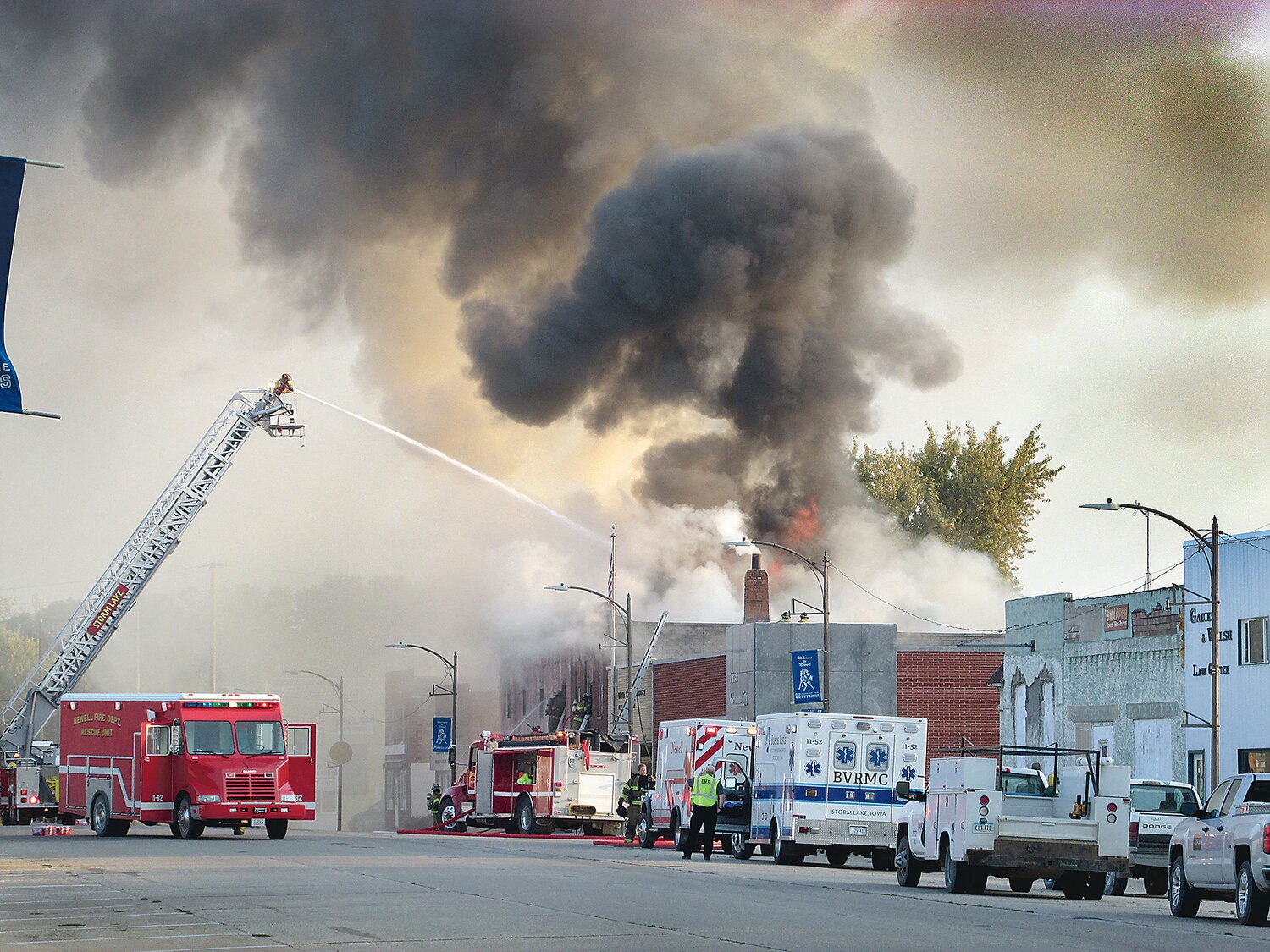 FIRE GUTS 3 NEWELL BUILDINGS - Storm Lake Times Pilot