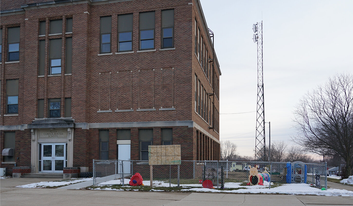 Tempers flare at RSG board over cockroach infestation - Storm Lake ...