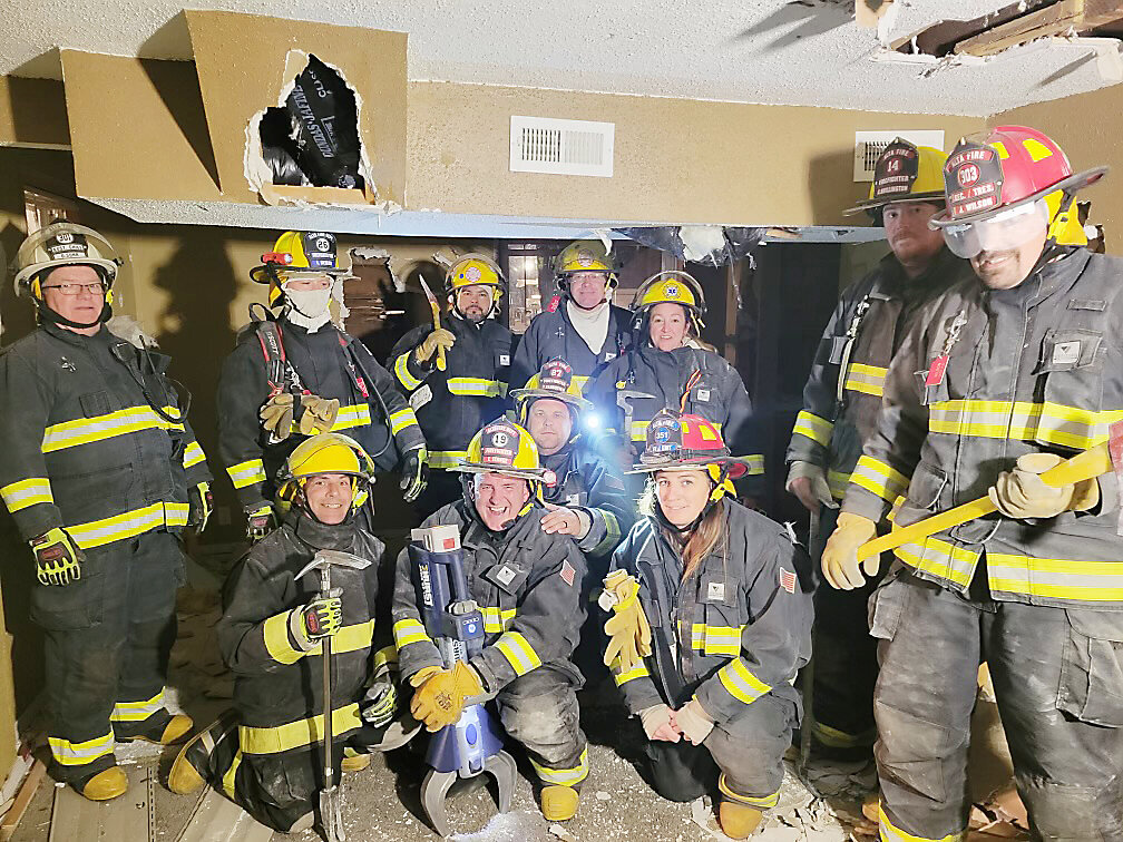Fire fighting family: Alta dad, mom and daughter volunteer ‘to protect ...