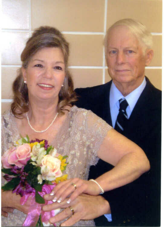 Frederick, Plagman exchange vows - The Cherokee Chronicle Times