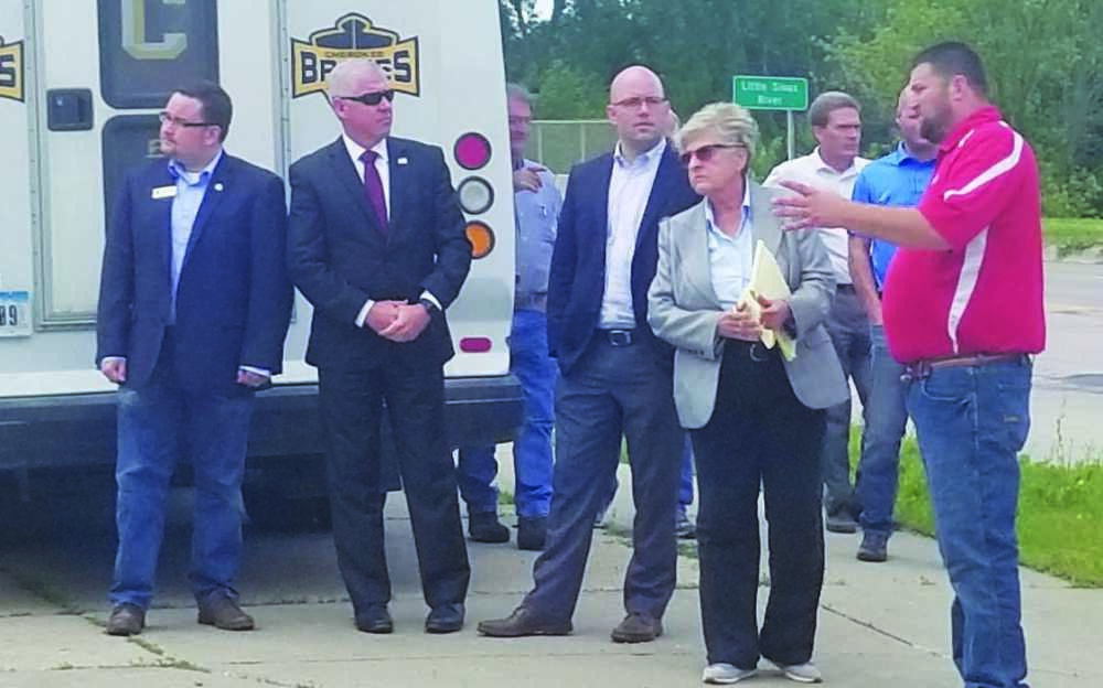 DOT Commissioner visits - The Cherokee Chronicle Times