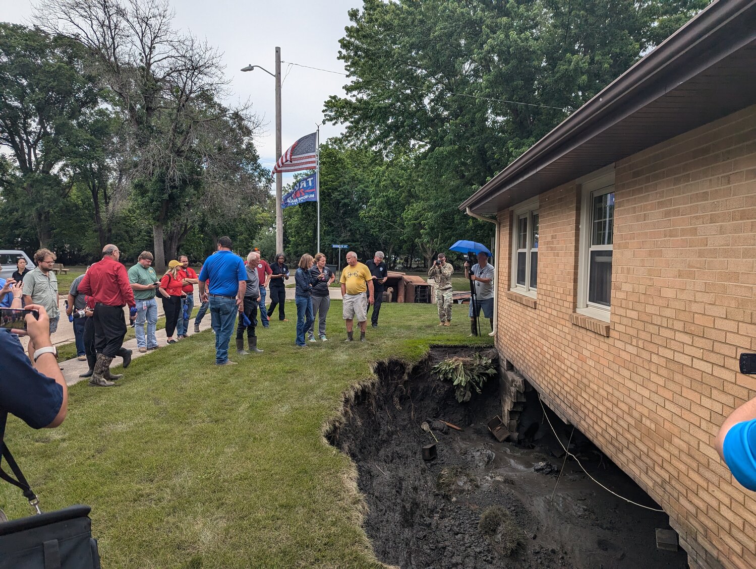 Reynolds, FEMA's Criswell promise relief for Cherokee - The Cherokee ...