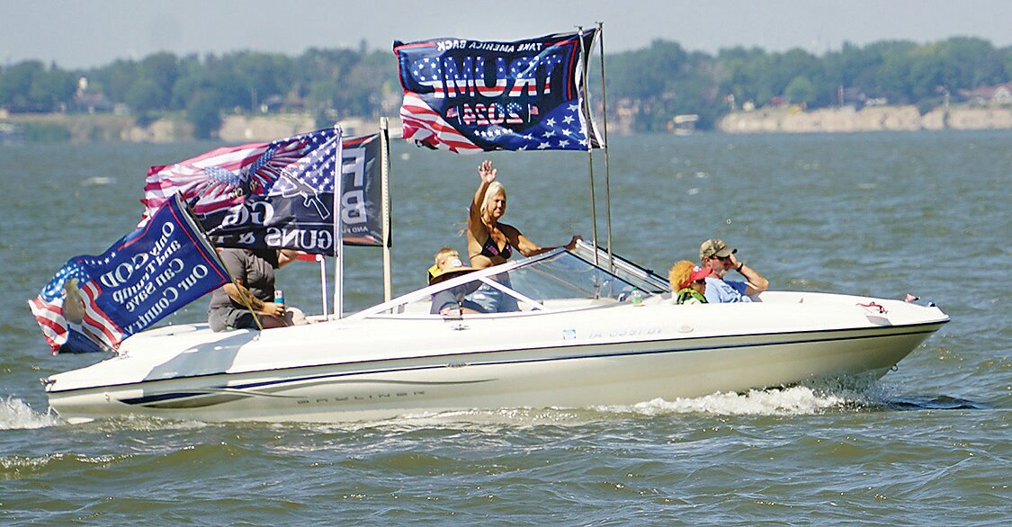 Boats parade on Storm Lake for Trump - Storm Lake Times Pilot