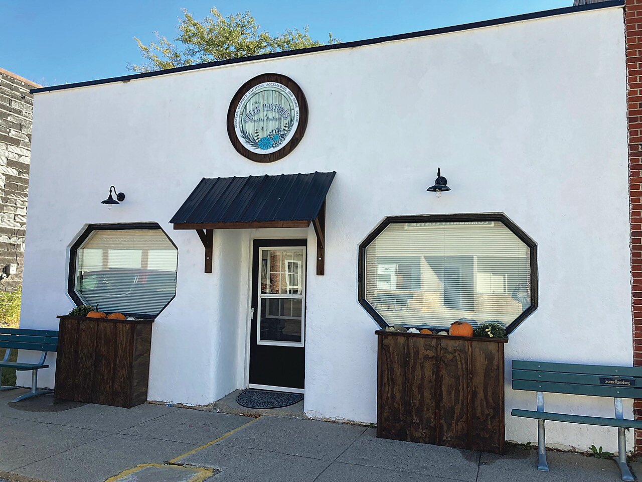 New store for Green Pastures Country Boutique - The Cherokee Chronicle ...