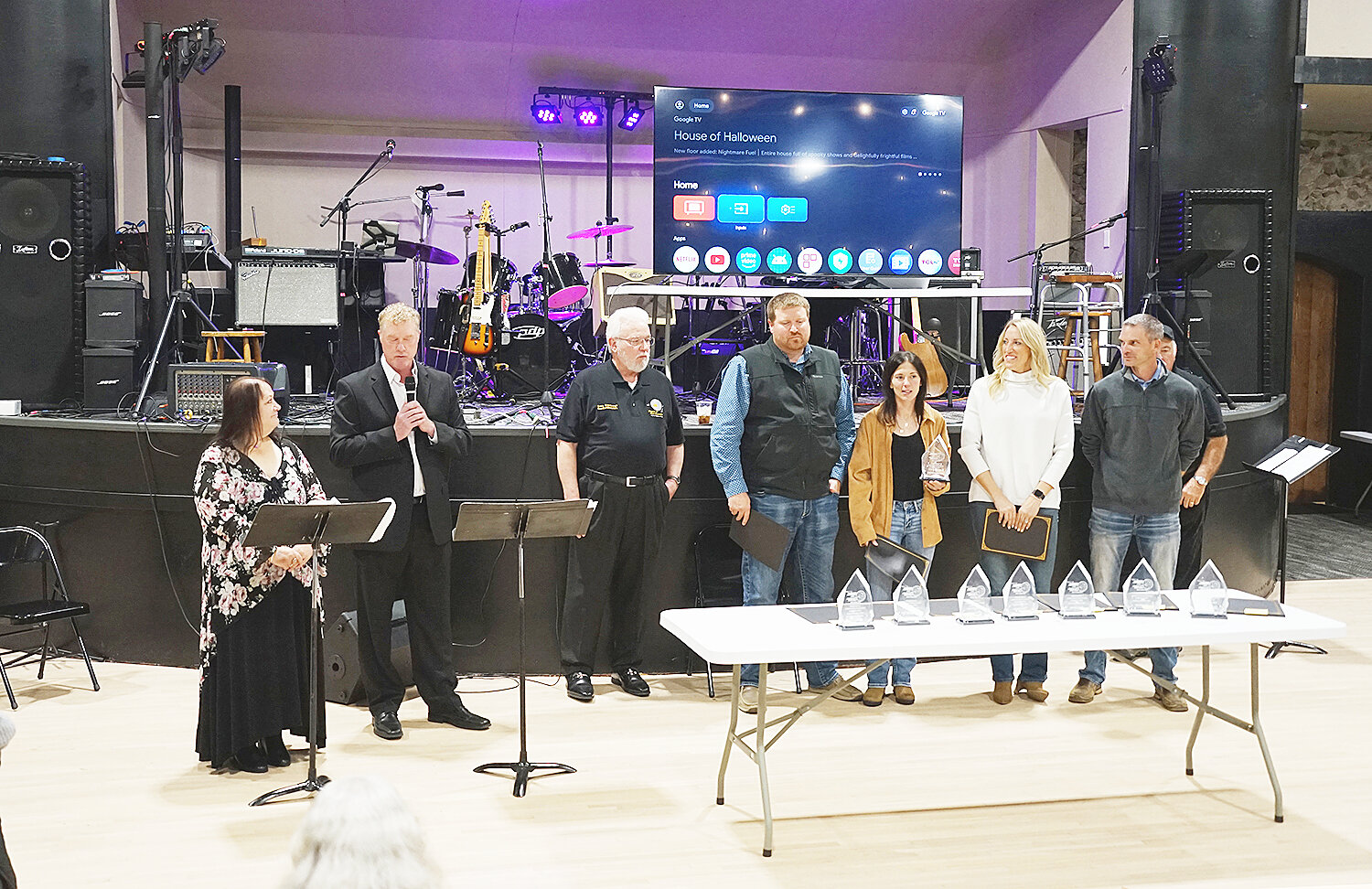 Cobb event attracts 350-plus - Storm Lake Times Pilot
