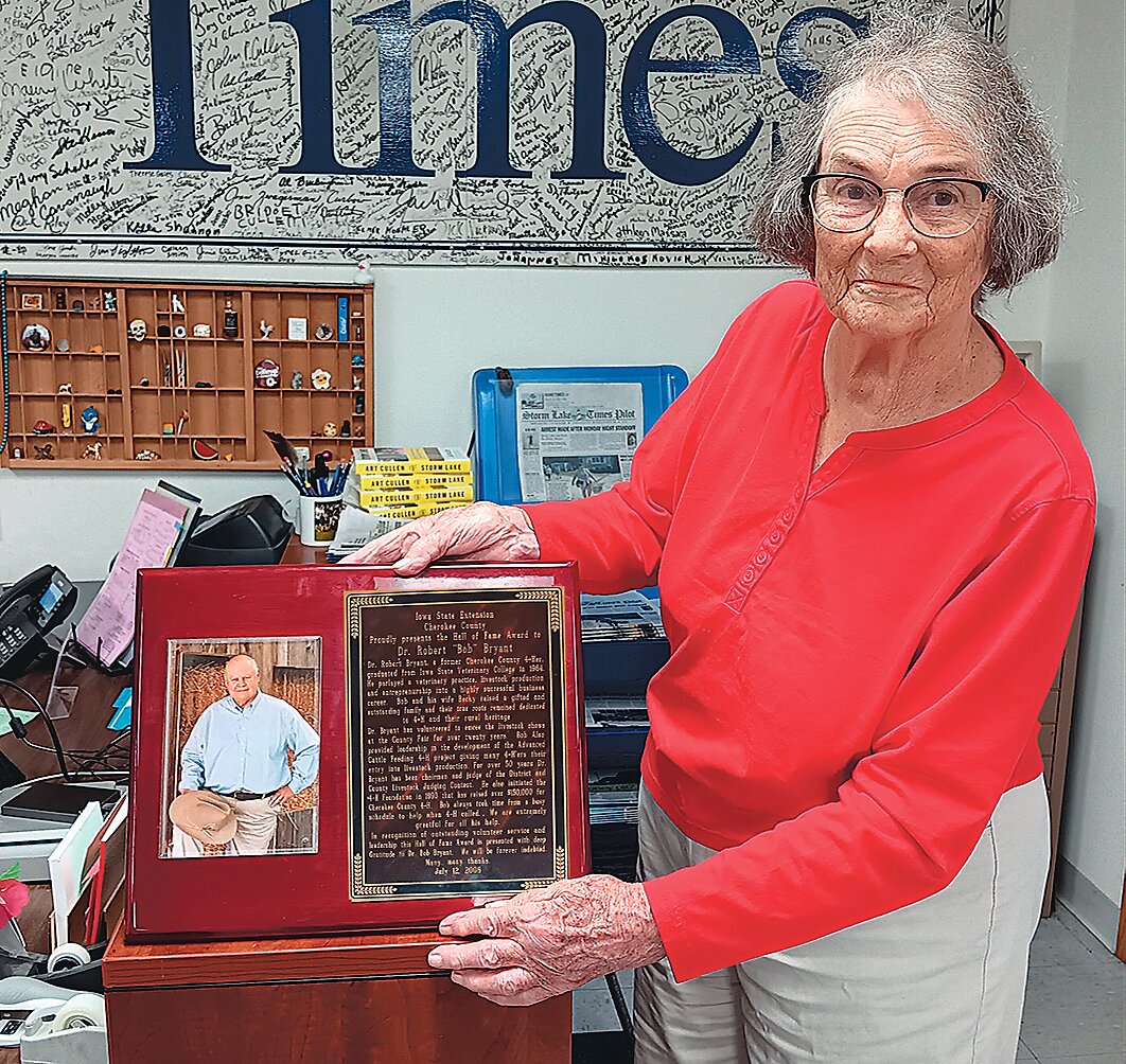 Dr. Bob Bryant inducted into 4-H Hall of Fame — 17 years late - Storm ...