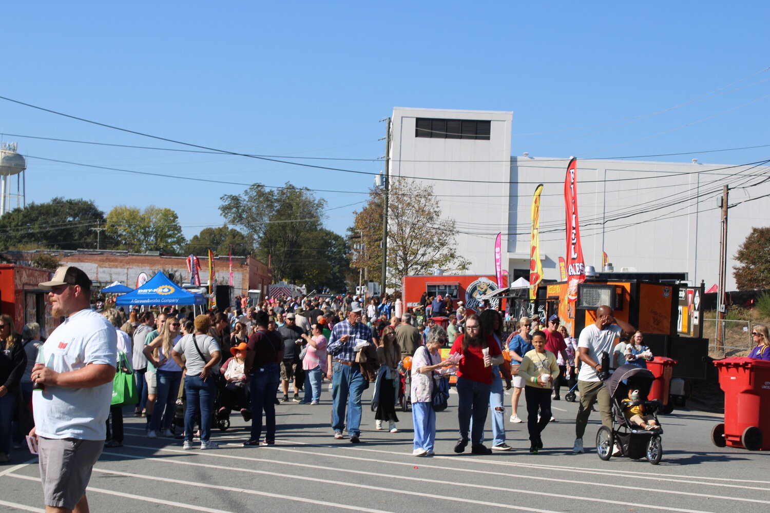 Lincoln County Apple Festival Celebrates 53rd Year on Main Street ...