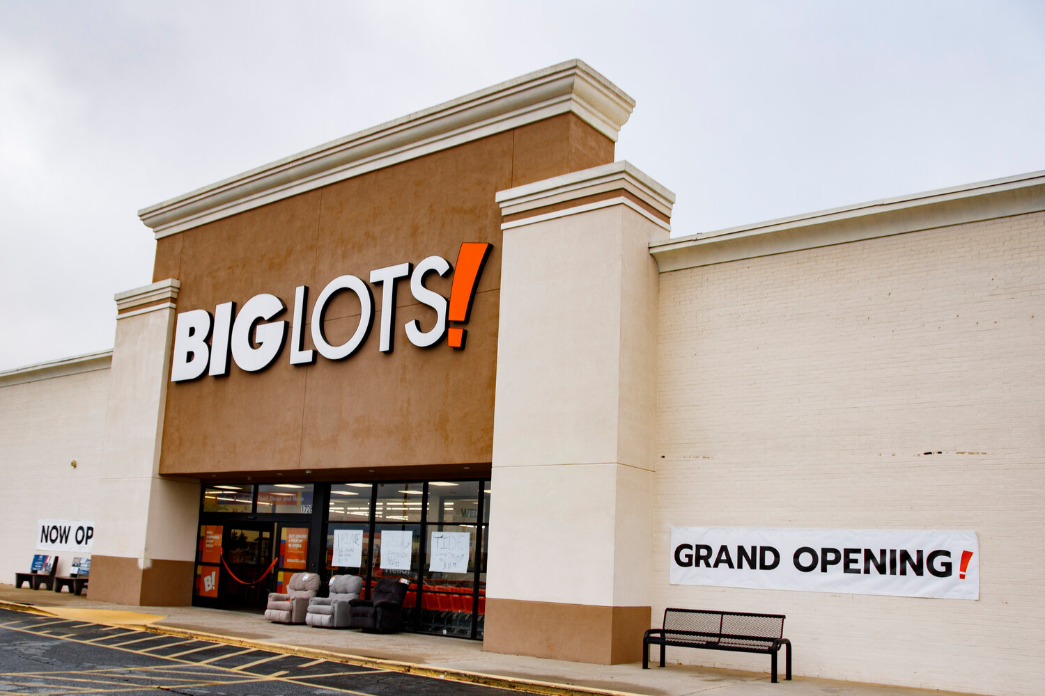 Big Lots Reopens in Shelby, Bringing Expanded Selection to Community ...
