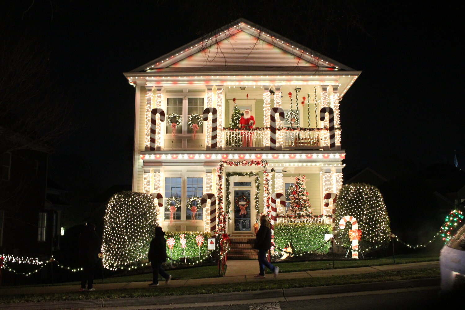 More Places to See Christmas Lights: McAdenville North Carolina - Wise ...