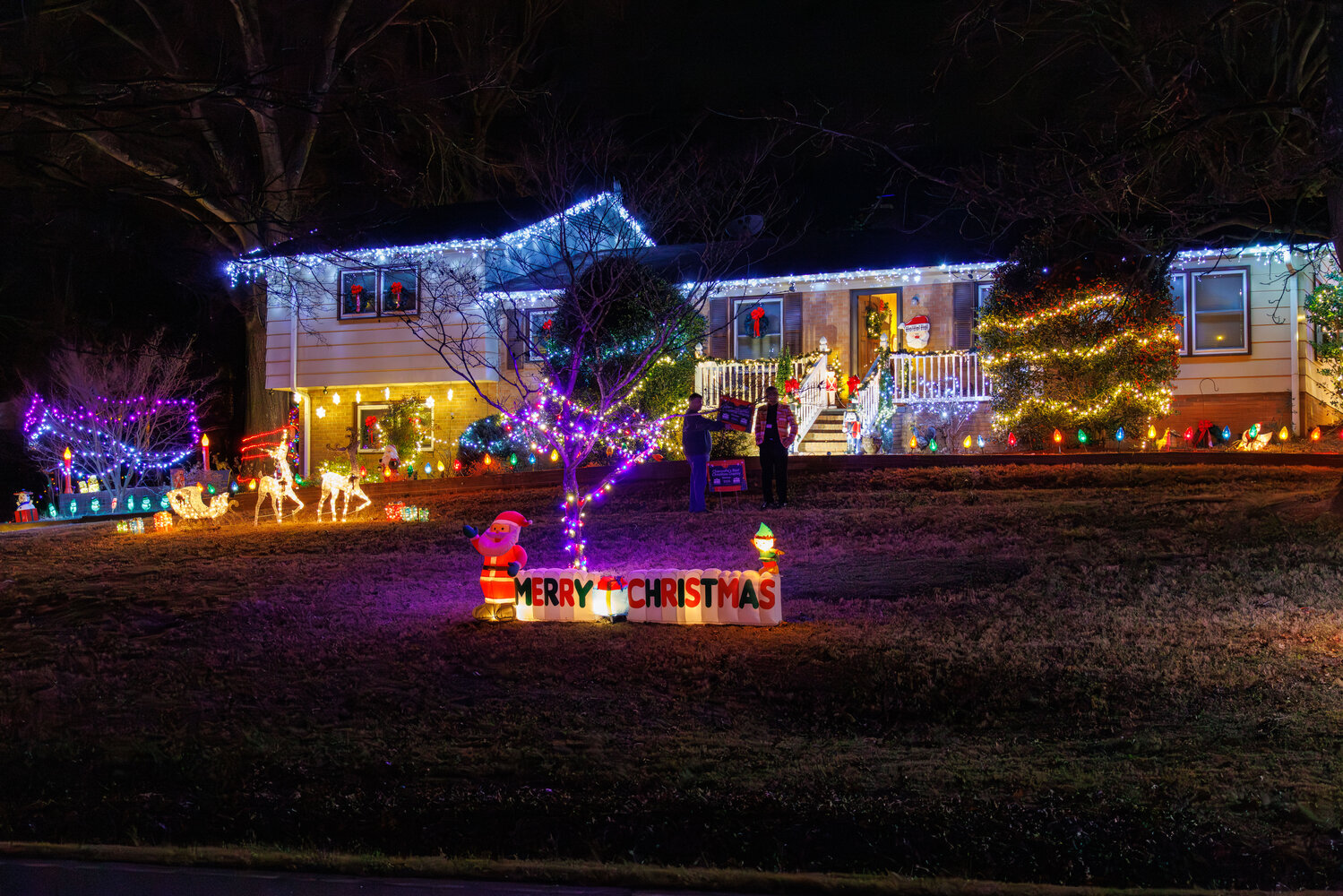 Kevin McSwain is the Winner of Cherryville's Best Christmas Display ...