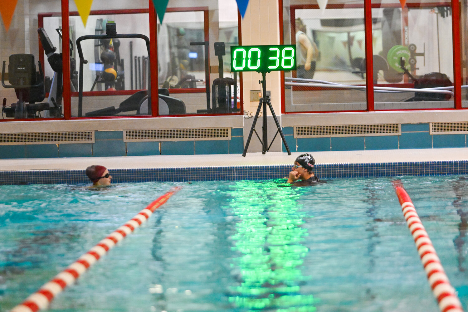 Swim team excels - Wrangell Sentinel