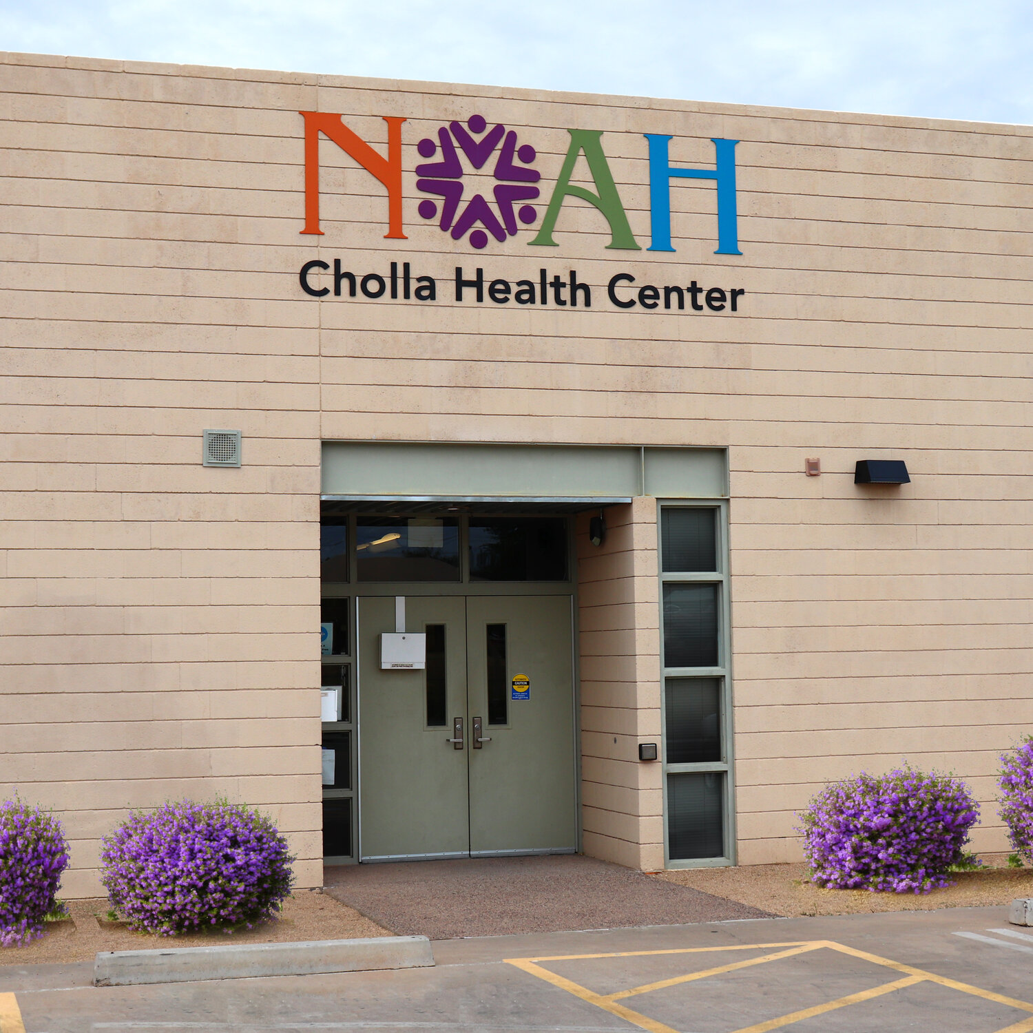 NOAH facility re-opens - Fountain Hills Times