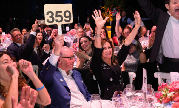 V Foundation announces gala honoree and auction line-up - MyHyperLocalNews
